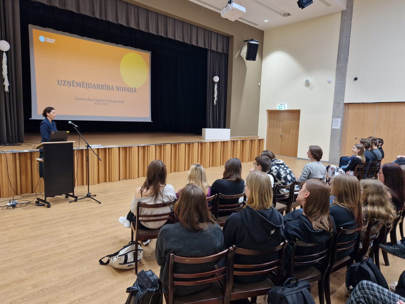 Skolēni organizē Karjeras dienu 12. klasēm – SVĢ